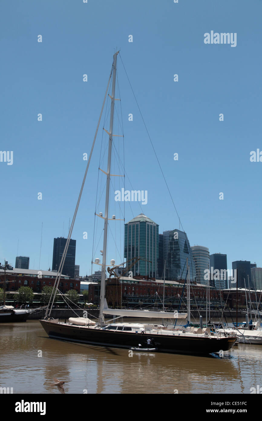 Port chuck hi-res stock photography and images - Alamy