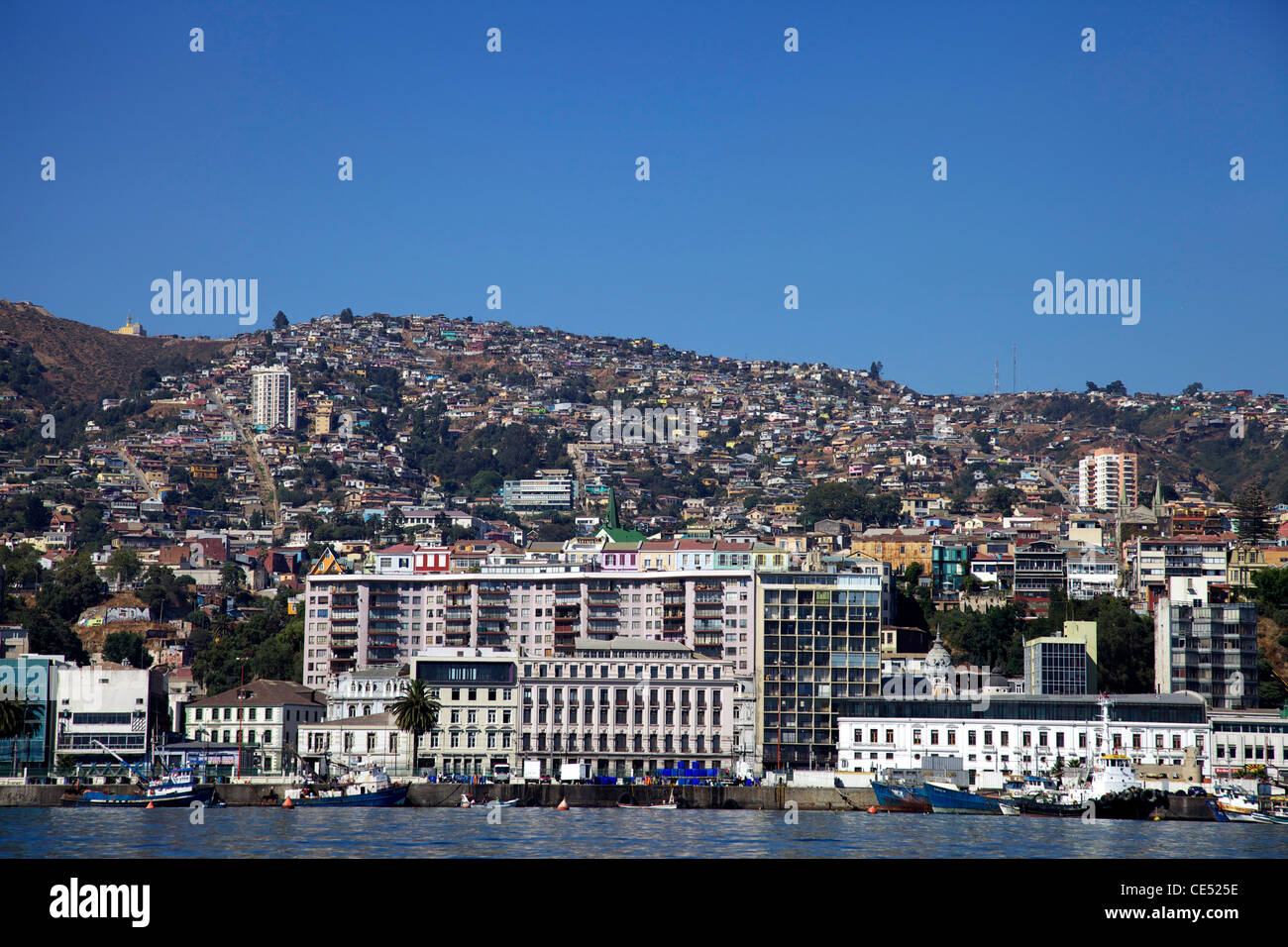 Valparaiso harbor boat tour hi-res stock photography and images - Alamy