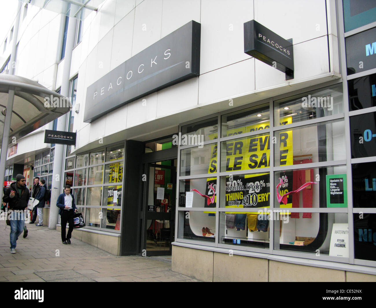 Peacocks retail unit hi-res stock photography and images - Alamy