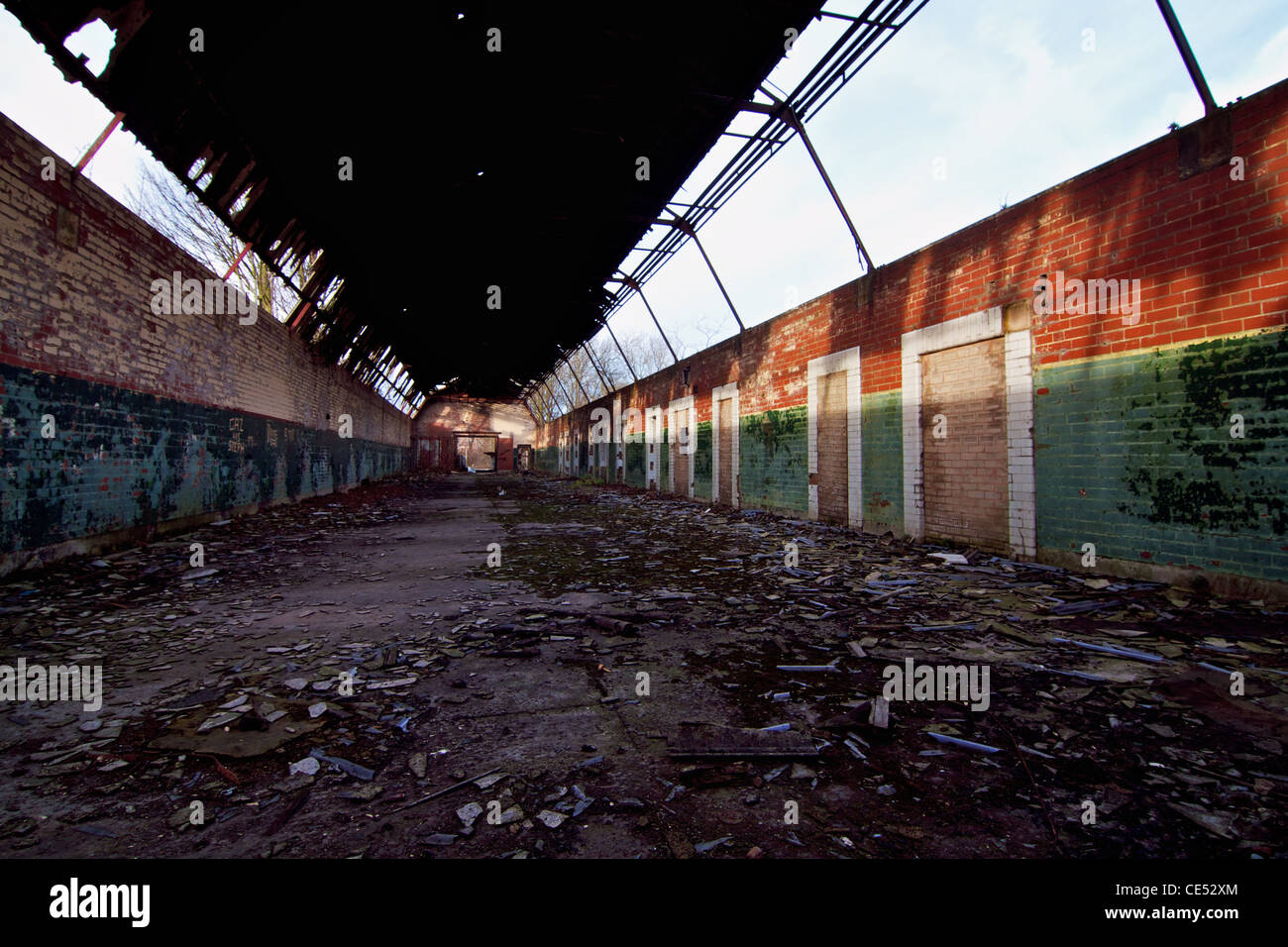 Abandoned unit hi-res stock photography and images - Alamy