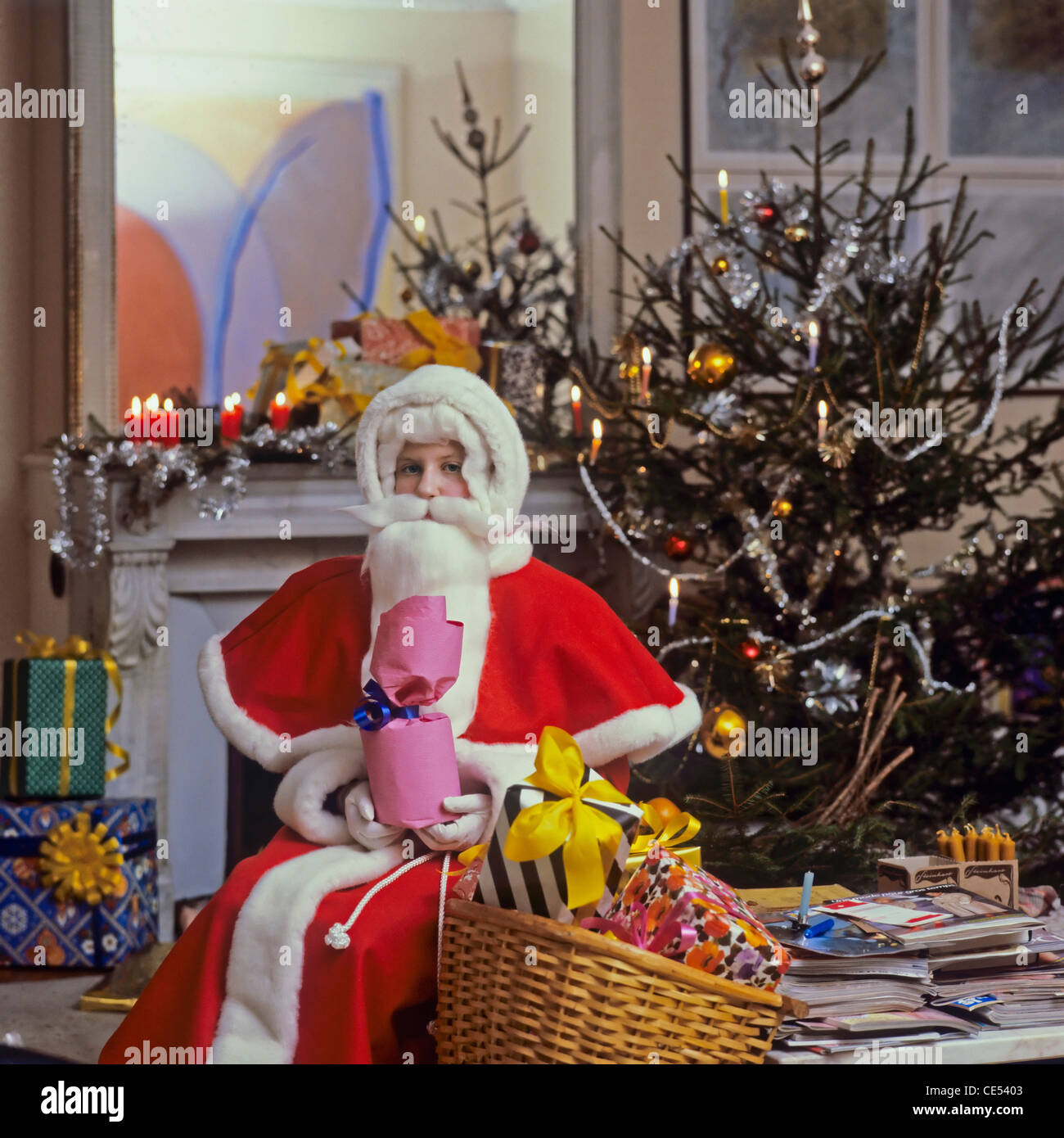 French santa claus hi-res stock photography and images - Alamy