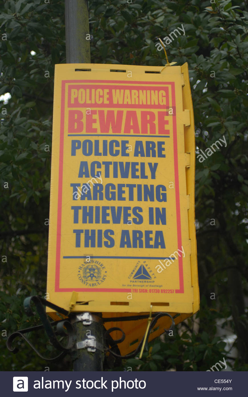 Thieves Beware Sign Stock Photos & Thieves Beware Sign Stock Images - Alamy