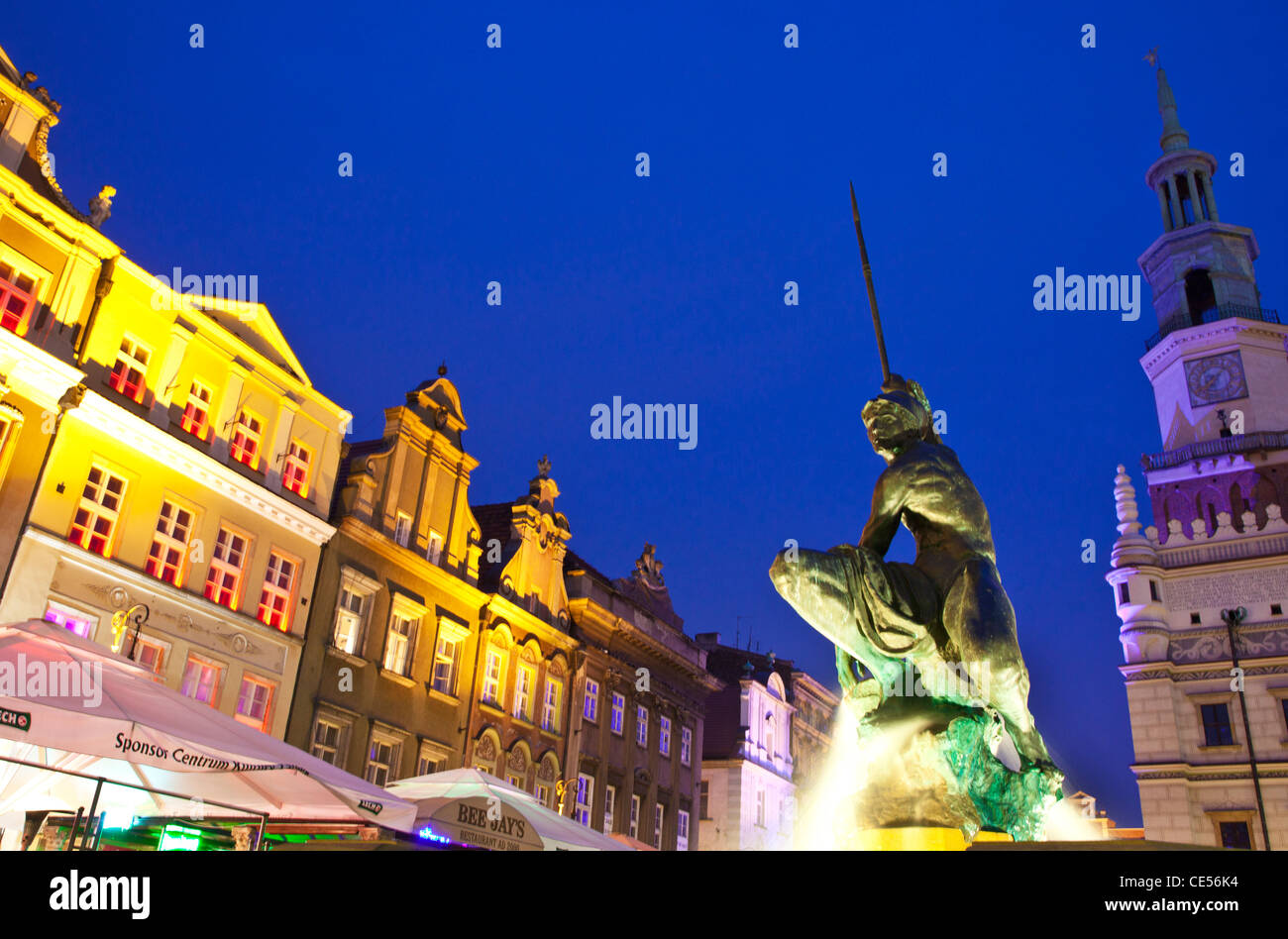 City hall and fountain of mars hi-res stock photography and images - Alamy