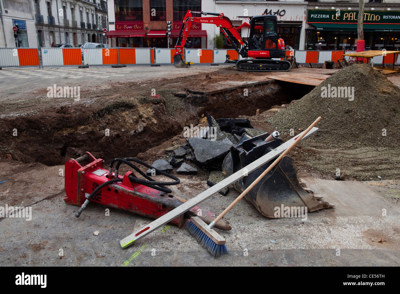 Pneumatic drill hi-res stock photography and images - Alamy