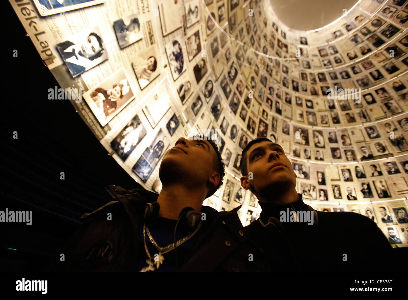 Israeli portraits hi-res stock photography and images - Alamy