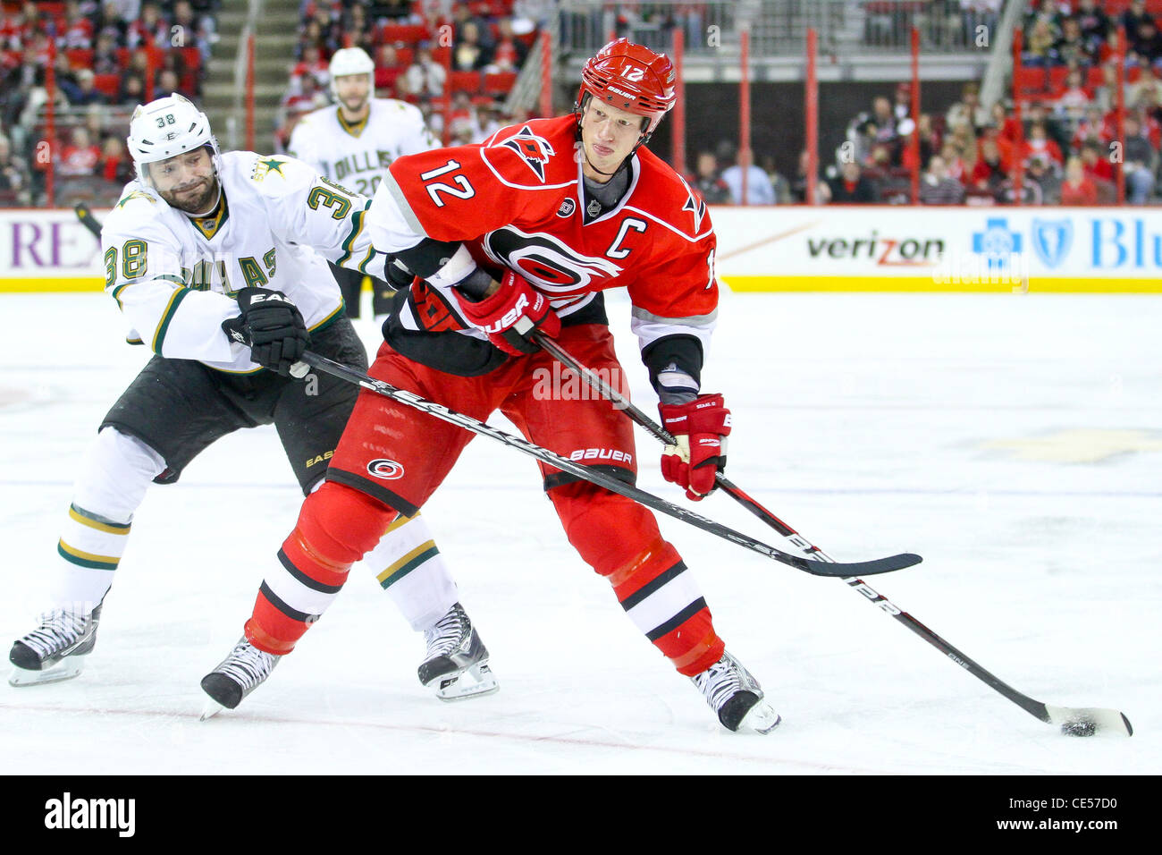 Carolina Hurricane Eric Staal (12) and Dallas Star Vernon Fiddler (38 ...