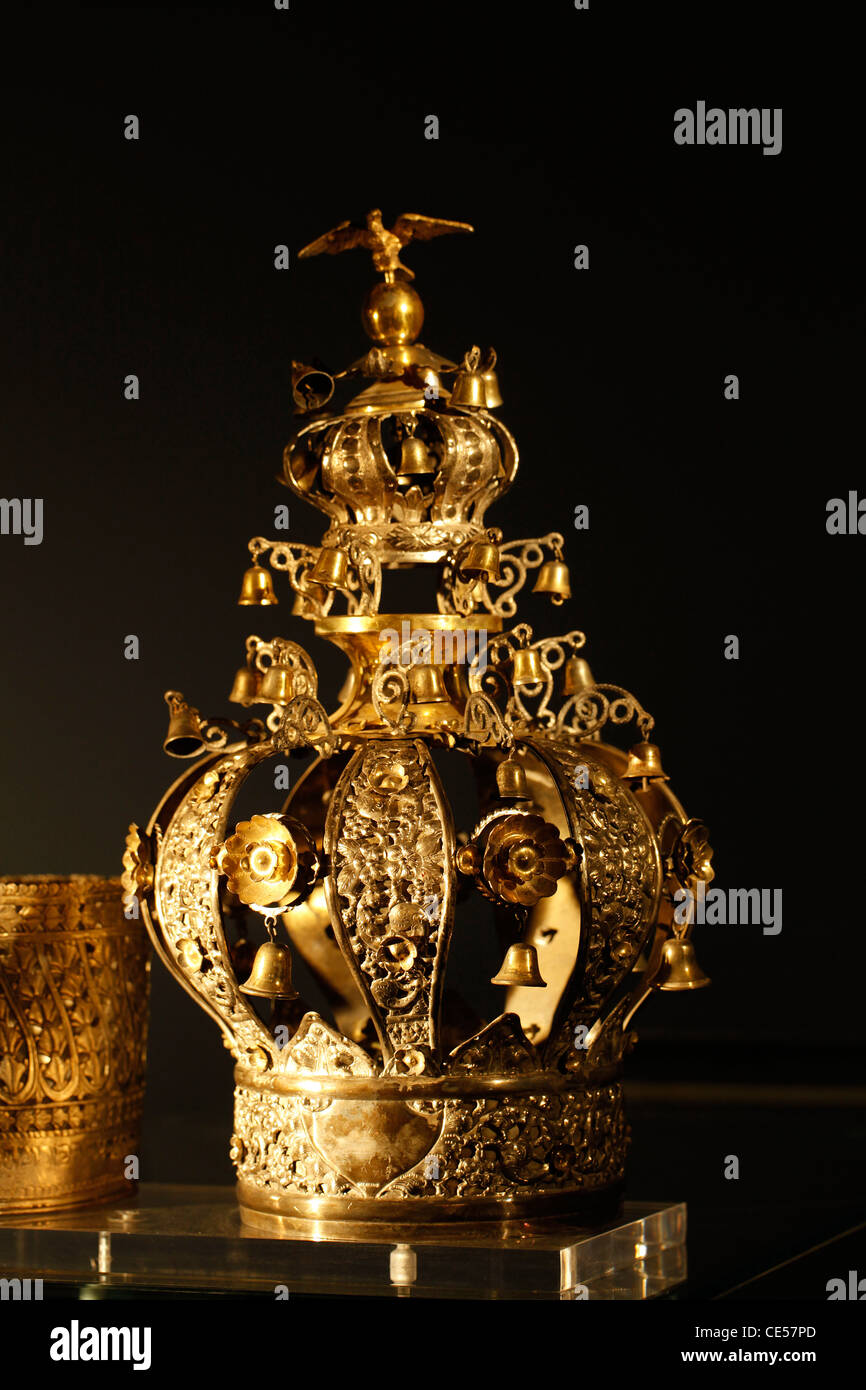 A richly decorated Torah Crown for the Jewish Torah scrolls in the ...