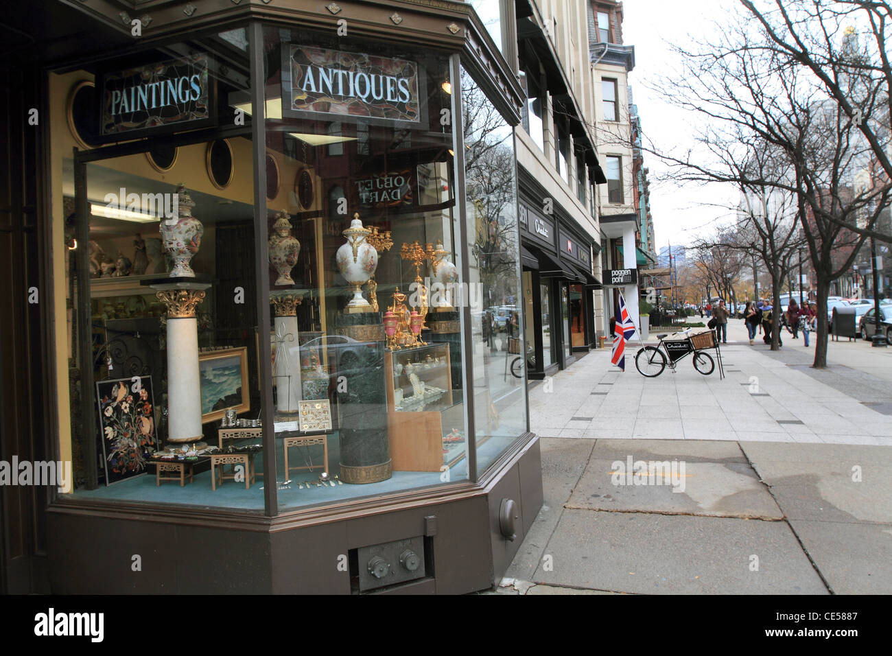 Newbury st boston hi-res stock photography and images - Alamy