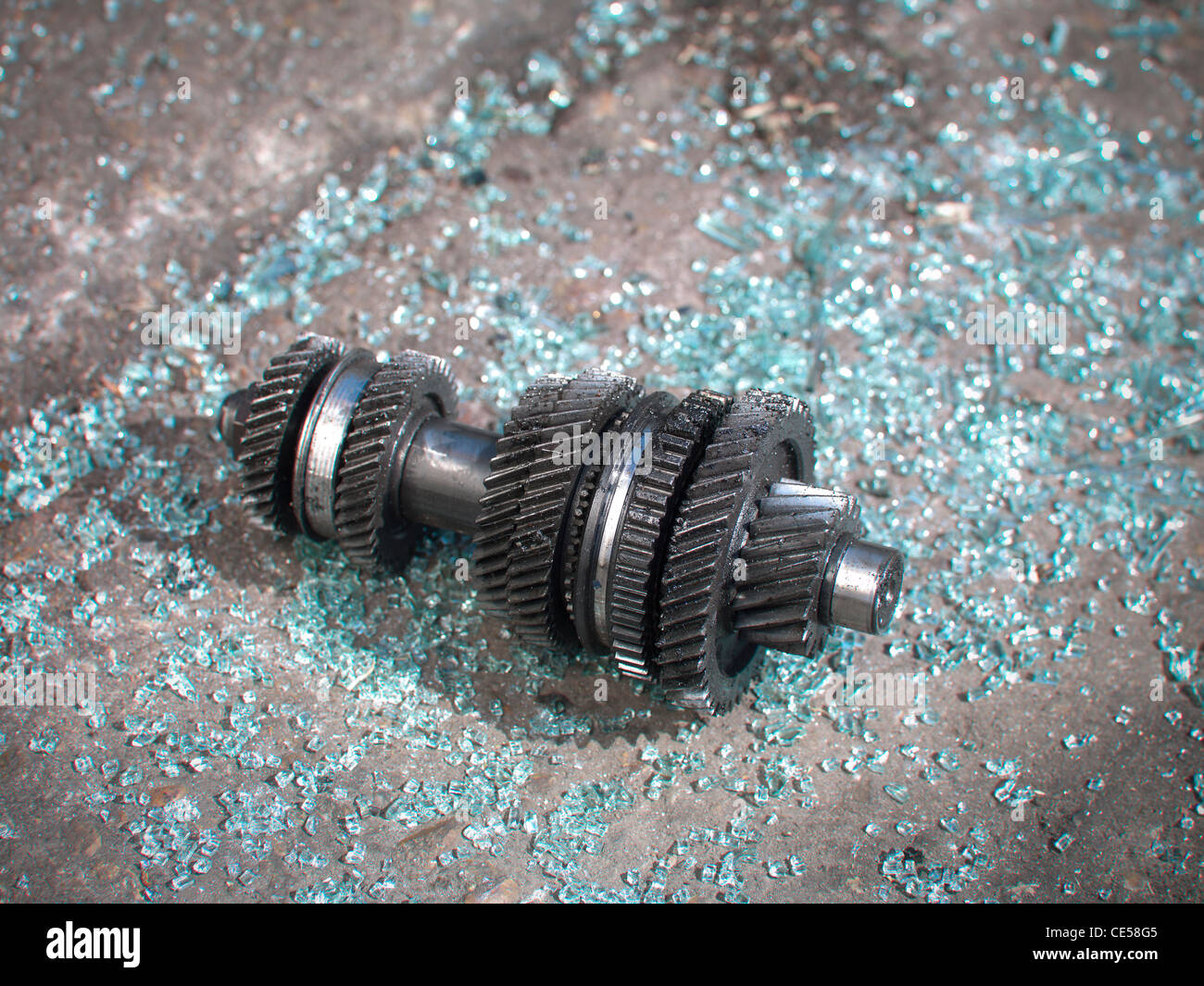 Gearbox cogs hi-res stock photography and images - Alamy