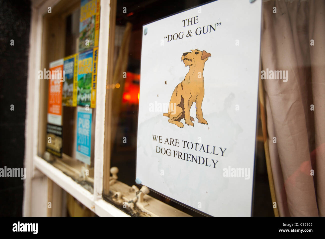 Pub poster uk window hi-res stock photography and images - Alamy