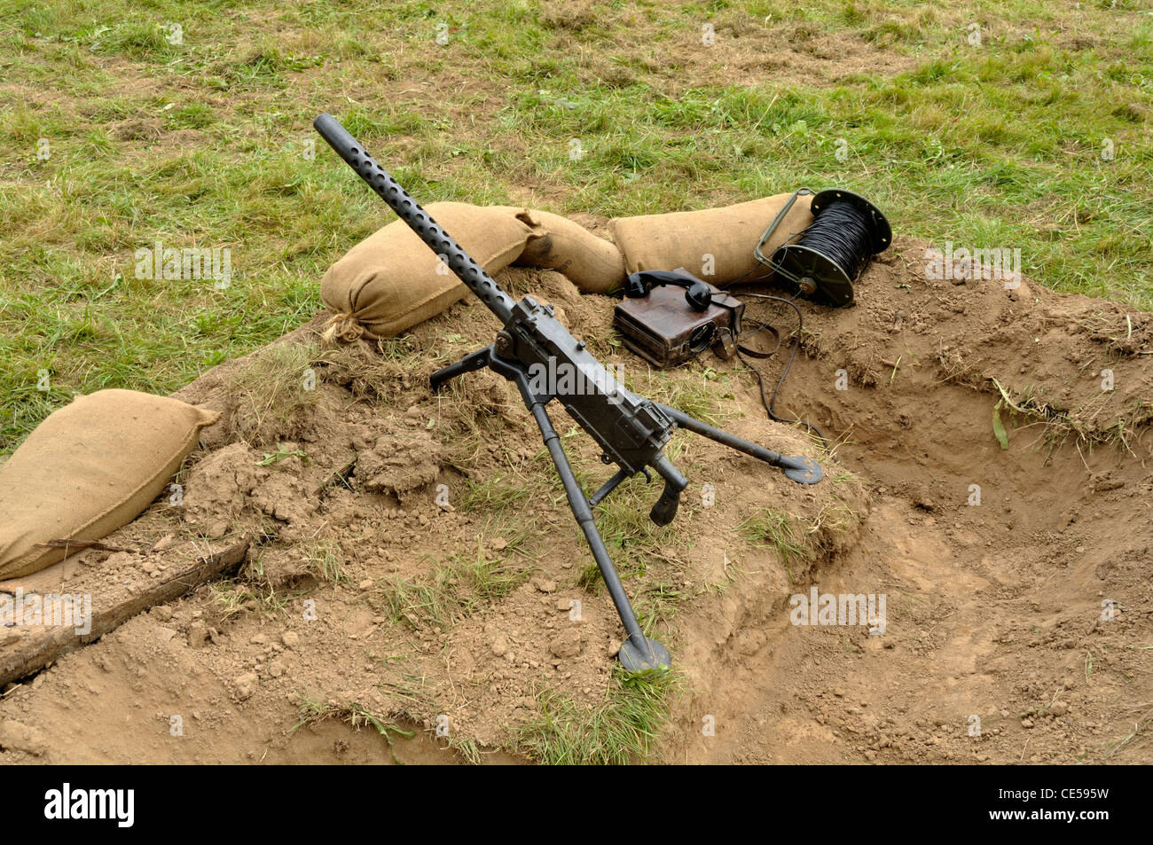 Mitrailleuse seconde guerre mondiale hi-res stock photography and ...