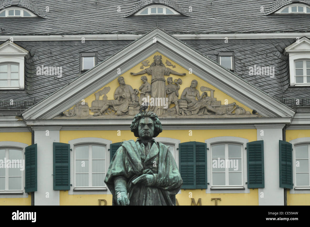 Ludwig van Beethoven statue in Bonn Stock Photo - Alamy
