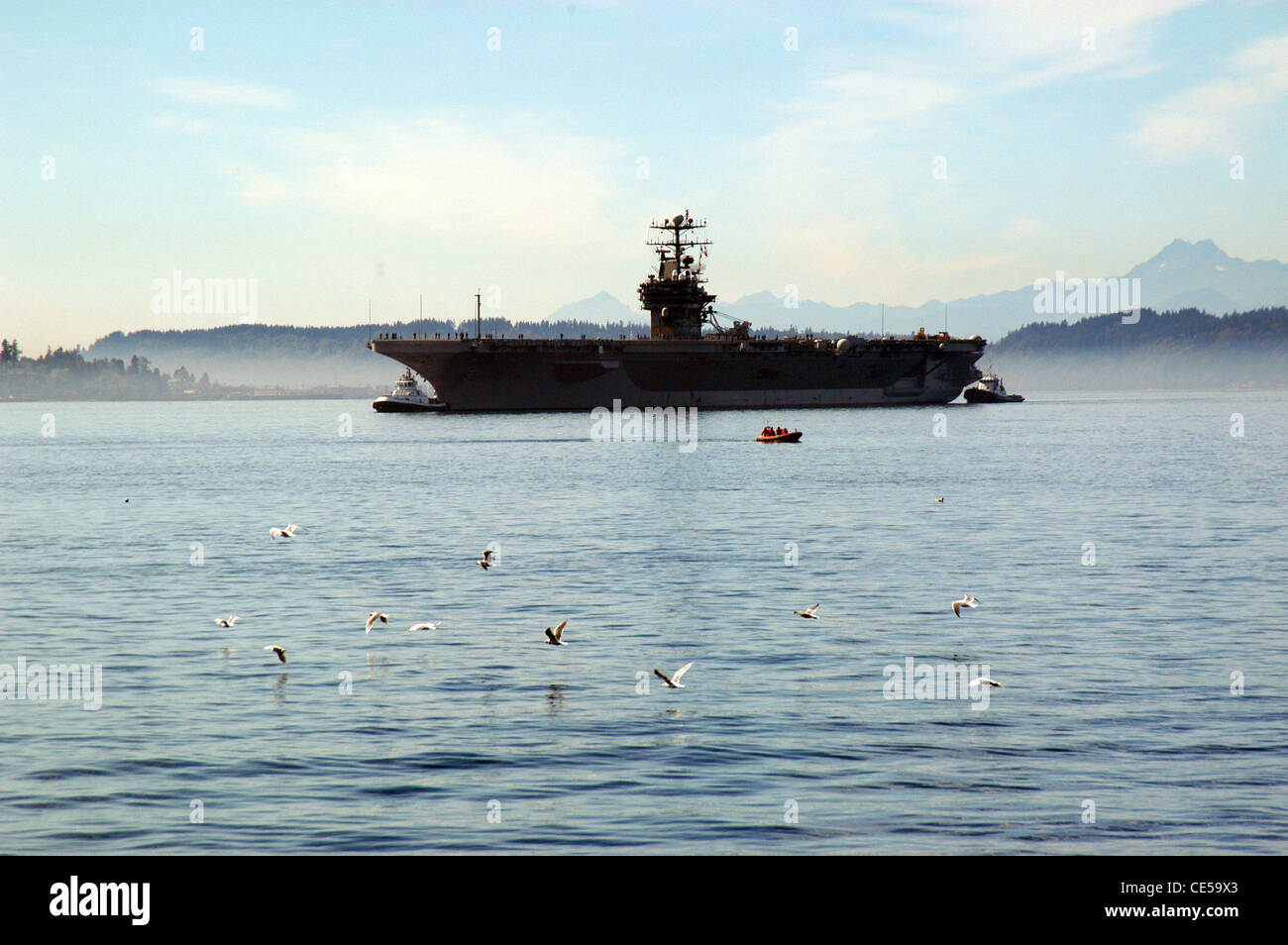 Carrier wing two cvw 2 hi-res stock photography and images - Alamy