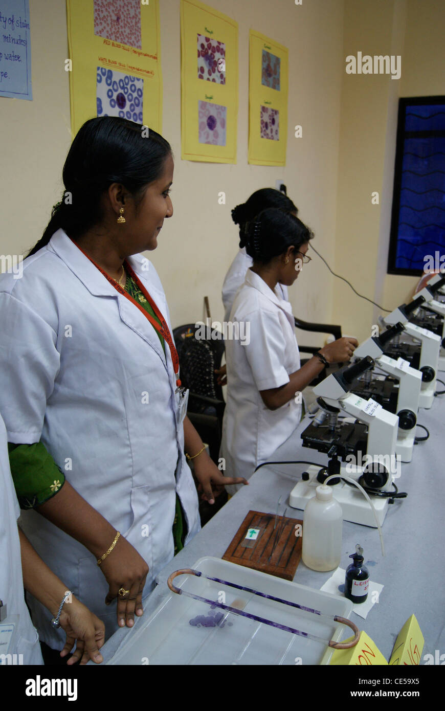 Medical researches india hi-res stock photography and images - Alamy