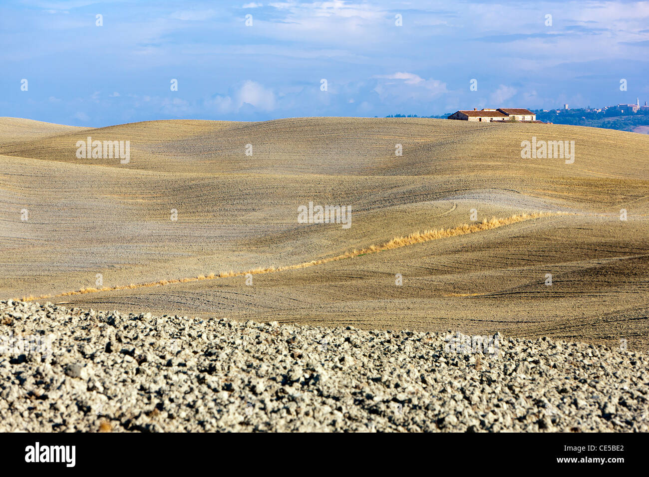 Rolling landscape near Contignano, Province of Siena, Tuscany, Italy ...