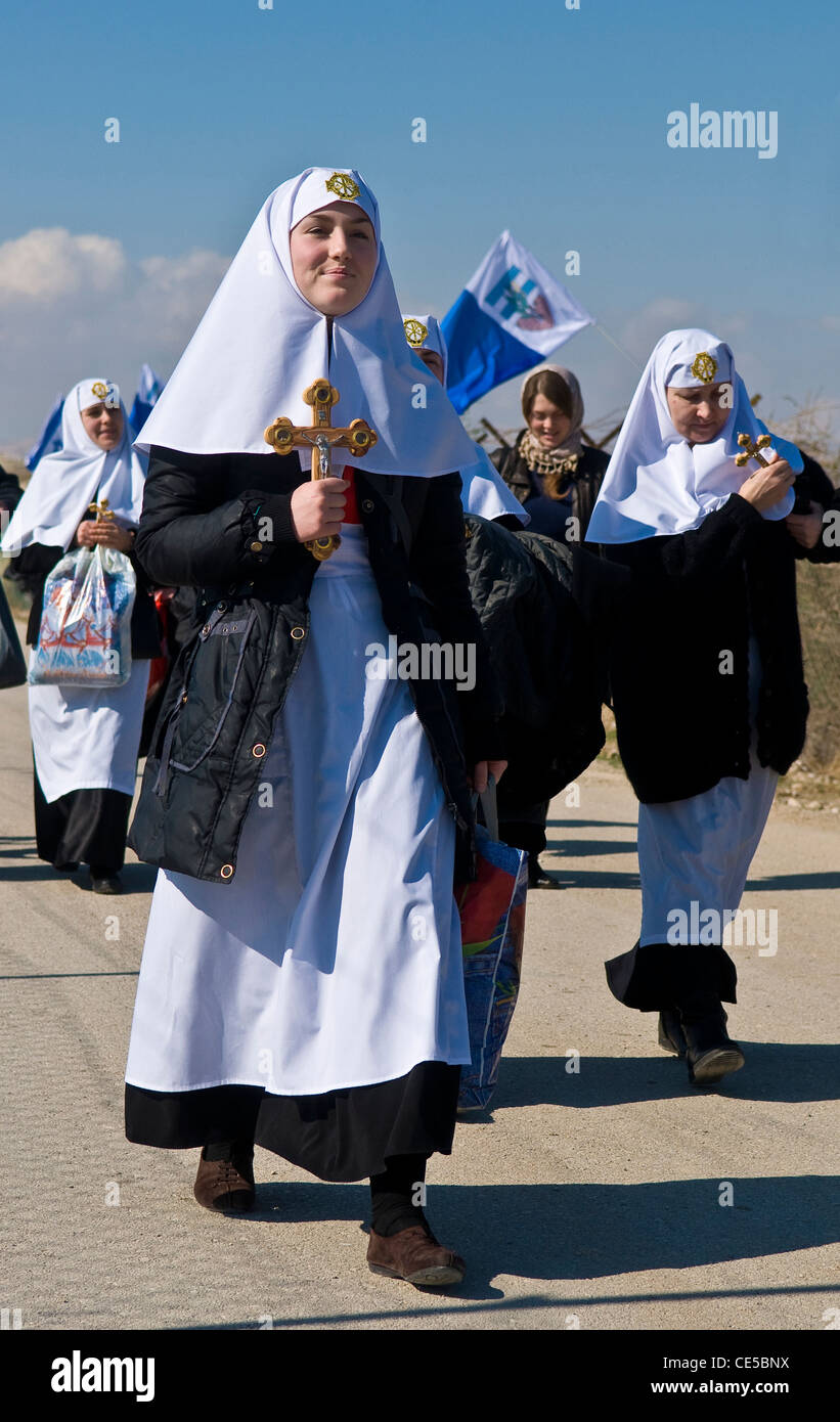 Orthodoxy nuns hi-res stock photography and images - Alamy