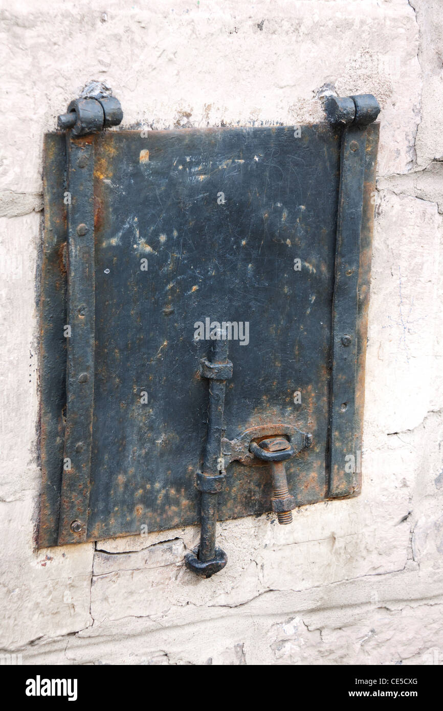 Knob block hi-res stock photography and images - Alamy
