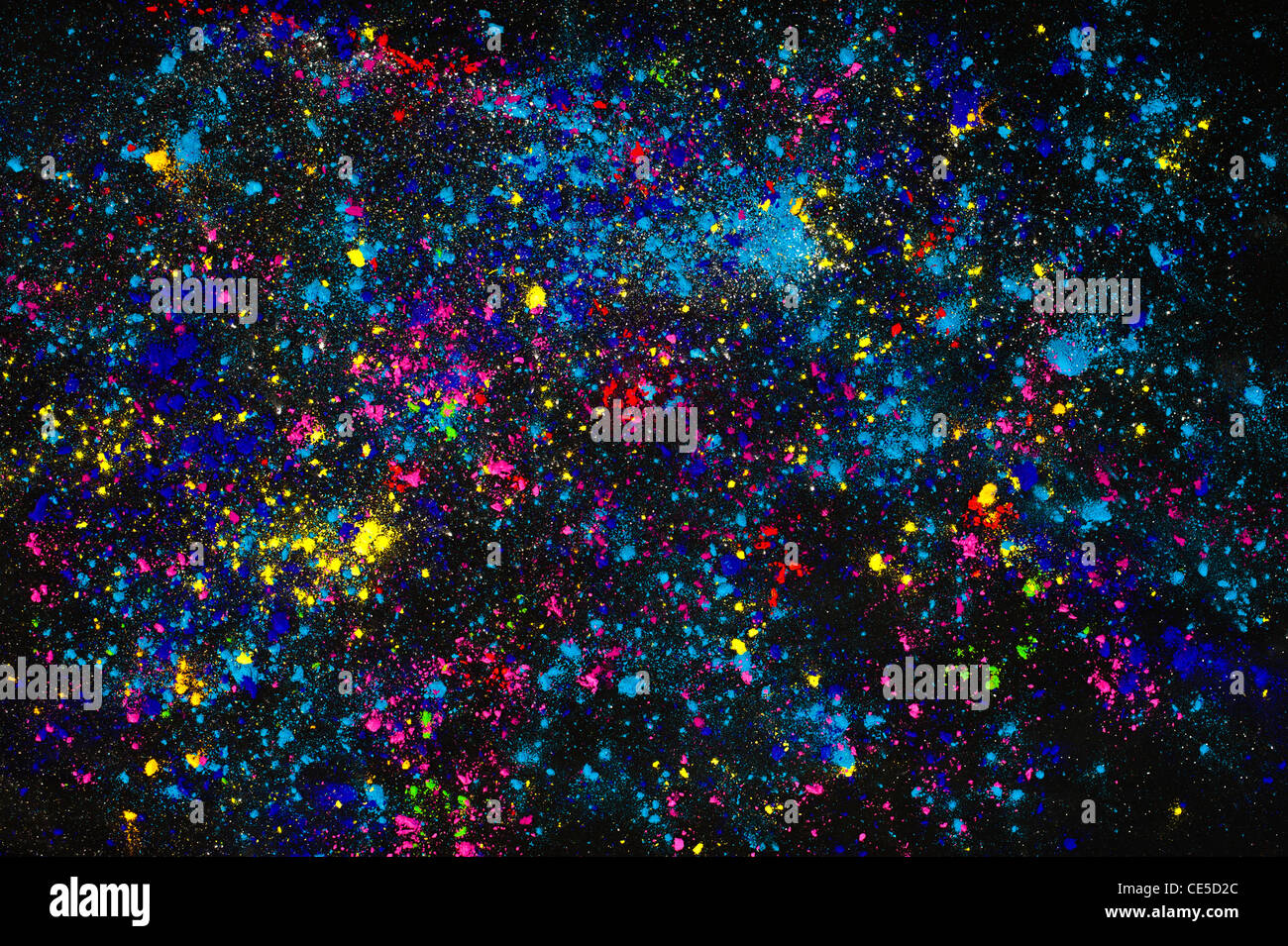 Coloured powder patterns hi-res stock photography and images - Alamy