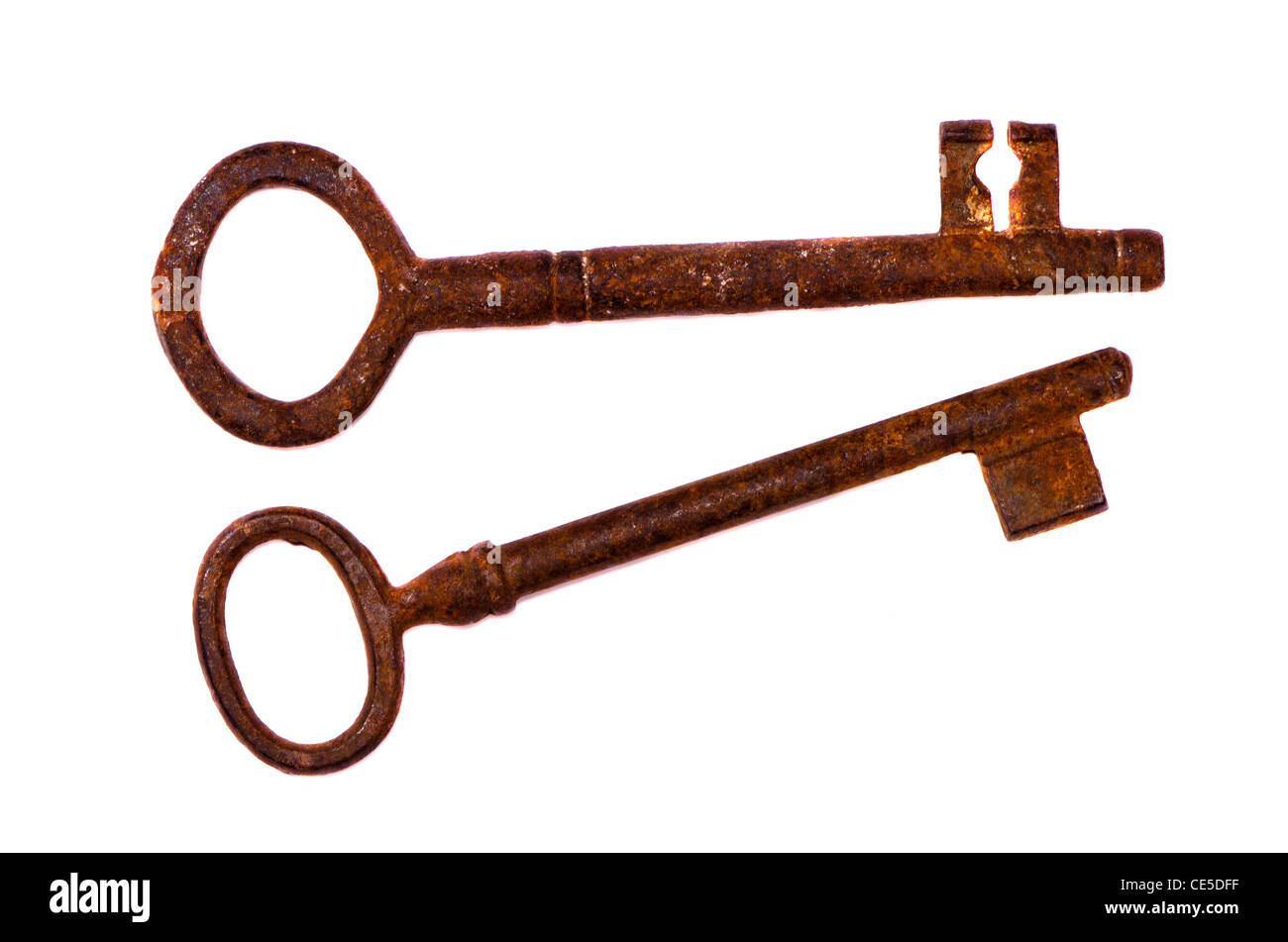 isolated on white two rusted vintage keys Stock Photo - Alamy