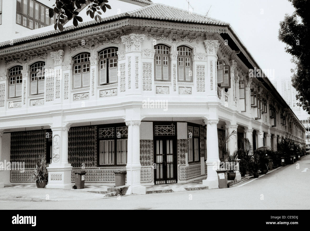 Peranakan style architecture singapore hi-res stock photography and ...