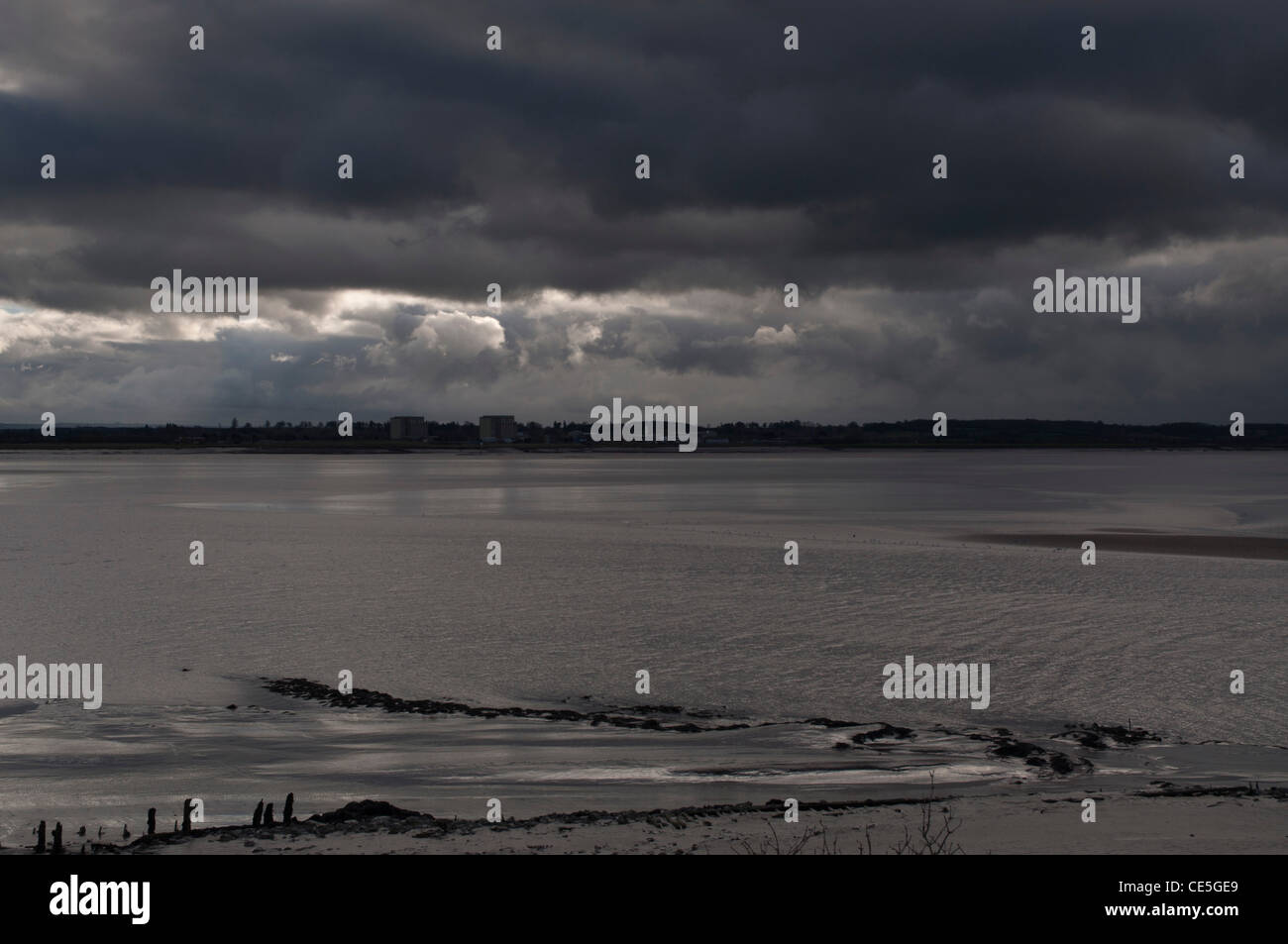 Rainclouds hi-res stock photography and images - Alamy