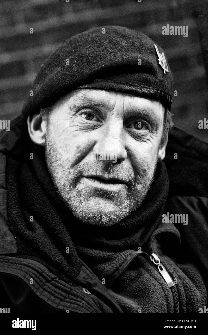 Living rough hi-res stock photography and images - Alamy