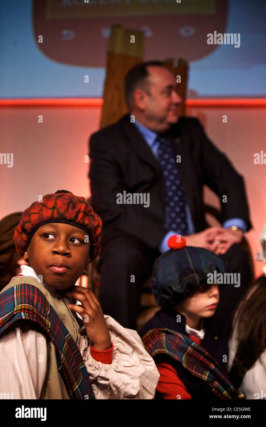 Robert salmond hi-res stock photography and images - Alamy