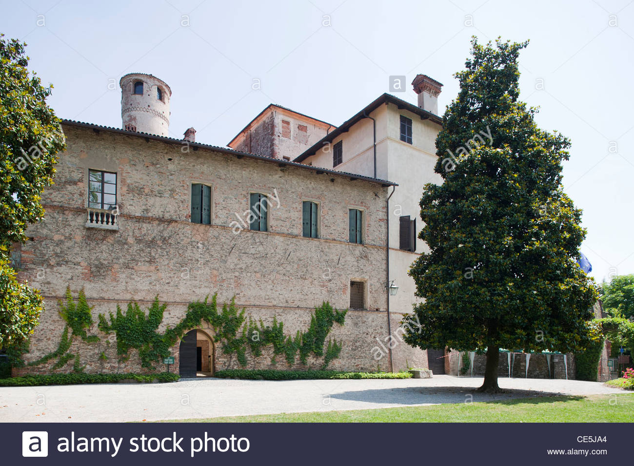 Manta Castle High Resolution Stock Photography and Images - Alamy