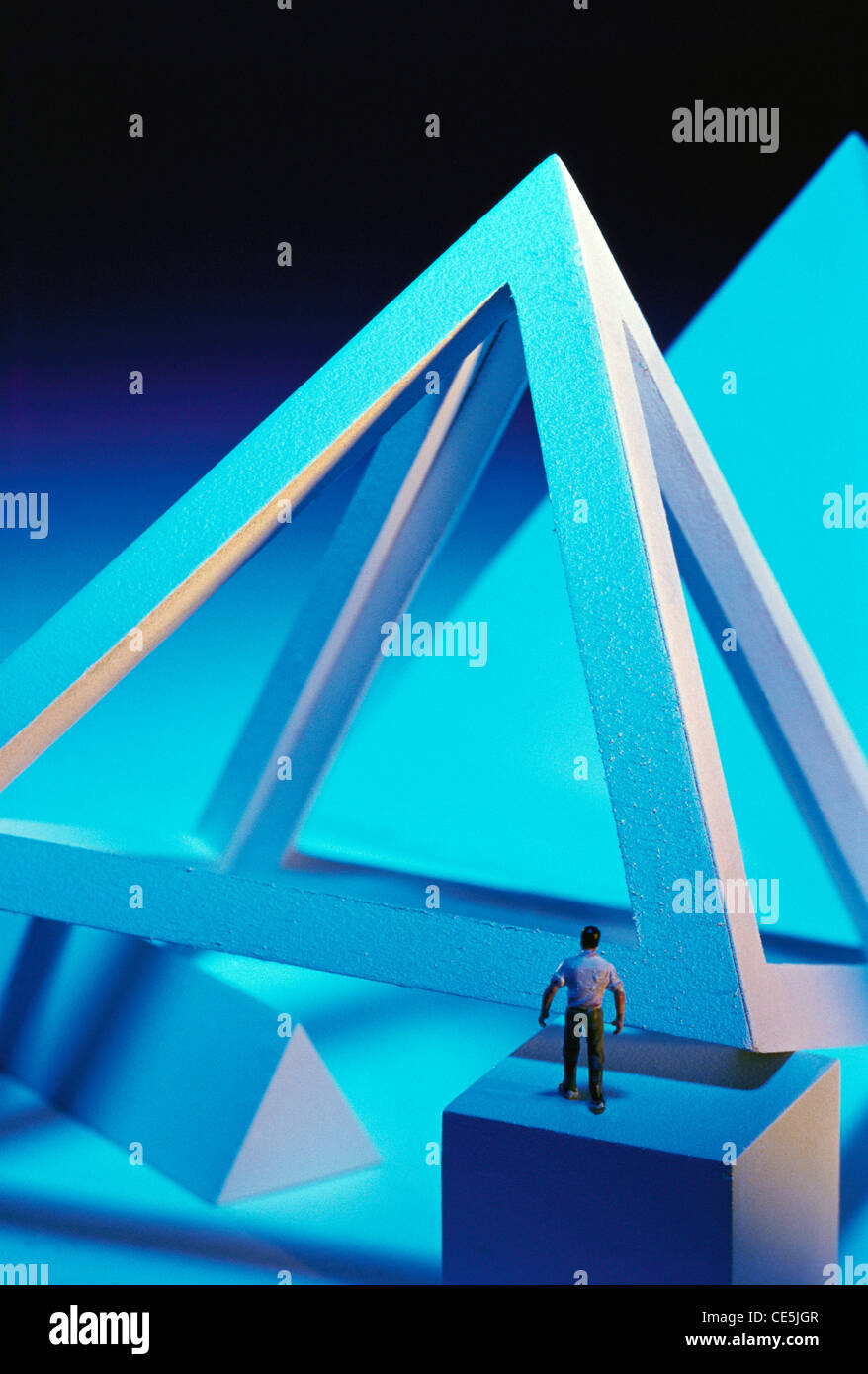 Triangle square hi-res stock photography and images - Alamy