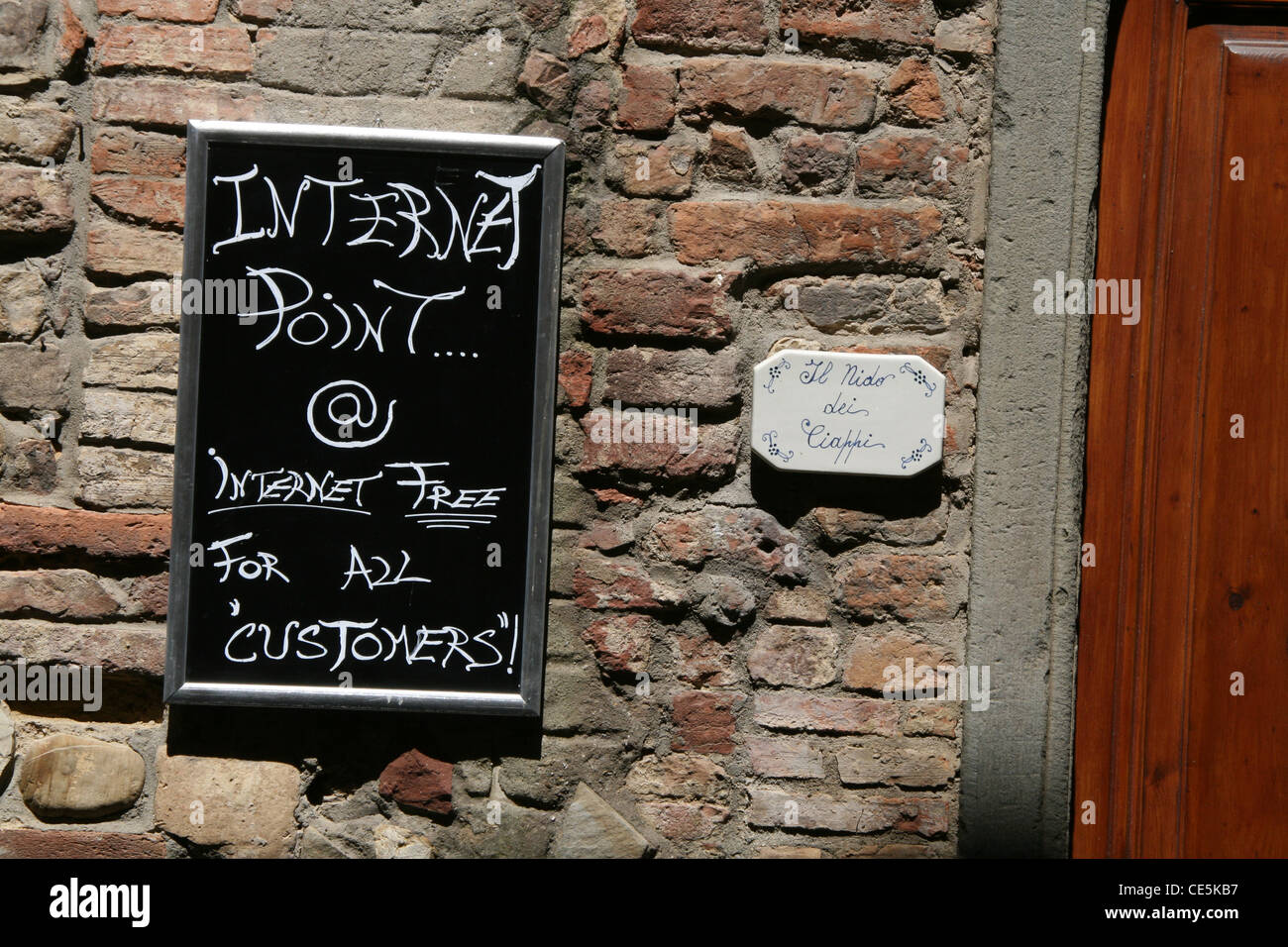 Sign outside internet cafe hi-res stock photography and images - Alamy