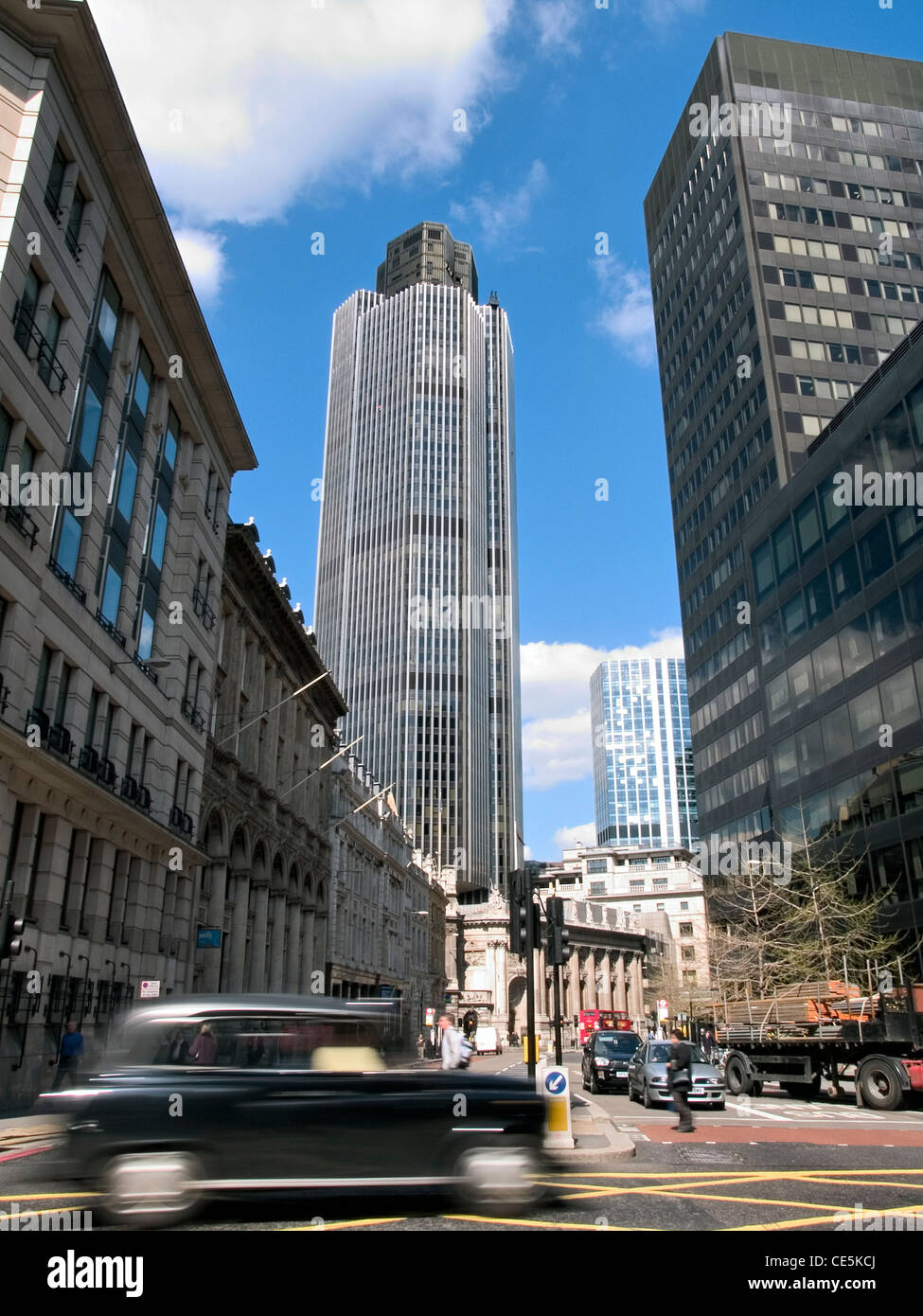 View of Tower 42, The NatWest Tower, in London Stock Photo - Alamy