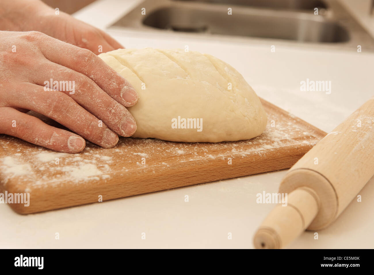 Chef shaping loaf bread hi-res stock photography and images - Alamy