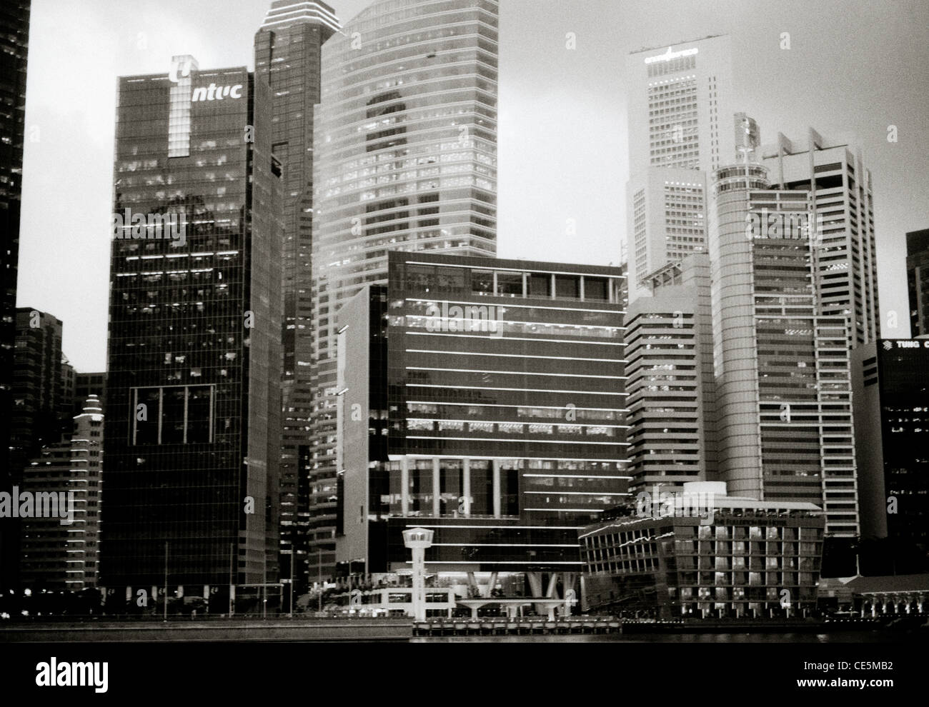 Banking architecture hi-res stock photography and images - Alamy