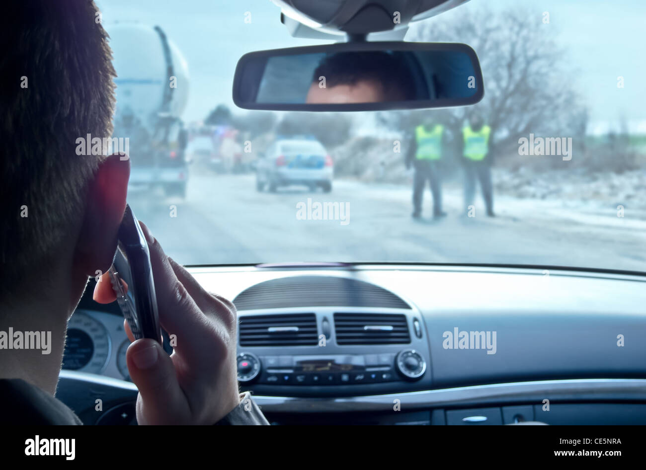 Phoning police hi-res stock photography and images - Alamy