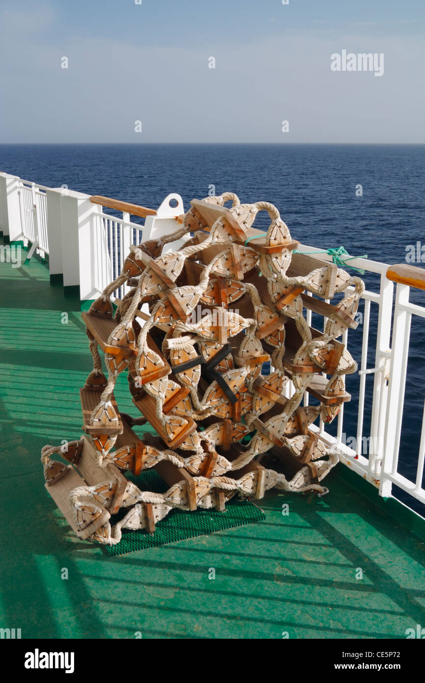 Ferry rope hi-res stock photography and images - Alamy
