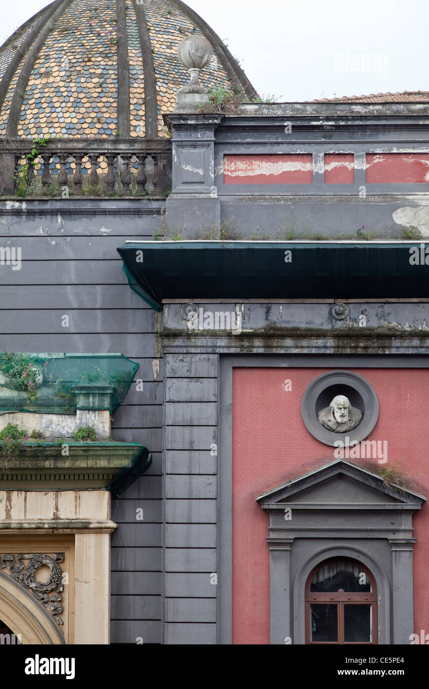 Napoli architecture hi-res stock photography and images - Alamy