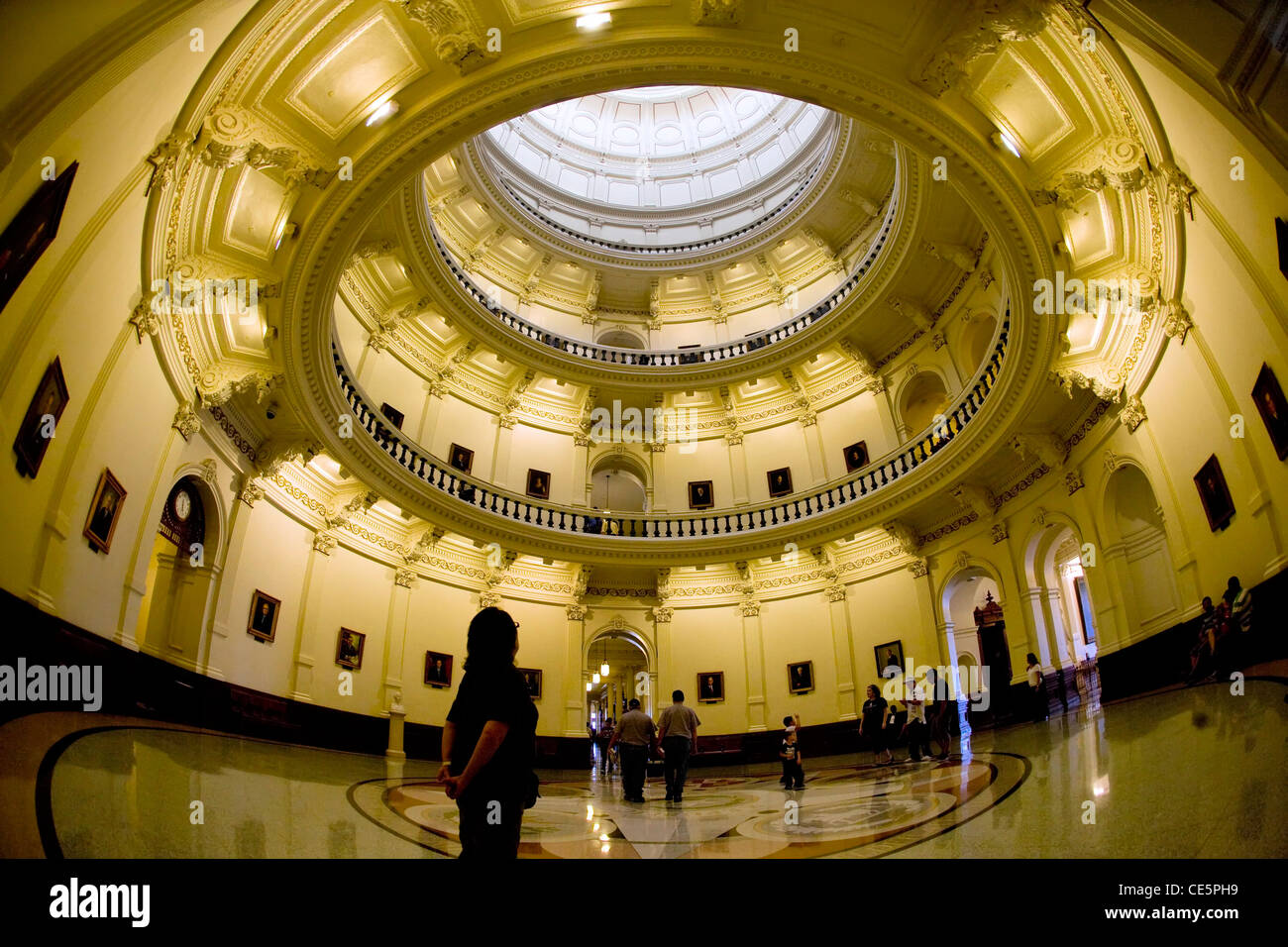 Texas state capitol building circle hi-res stock photography and images ...