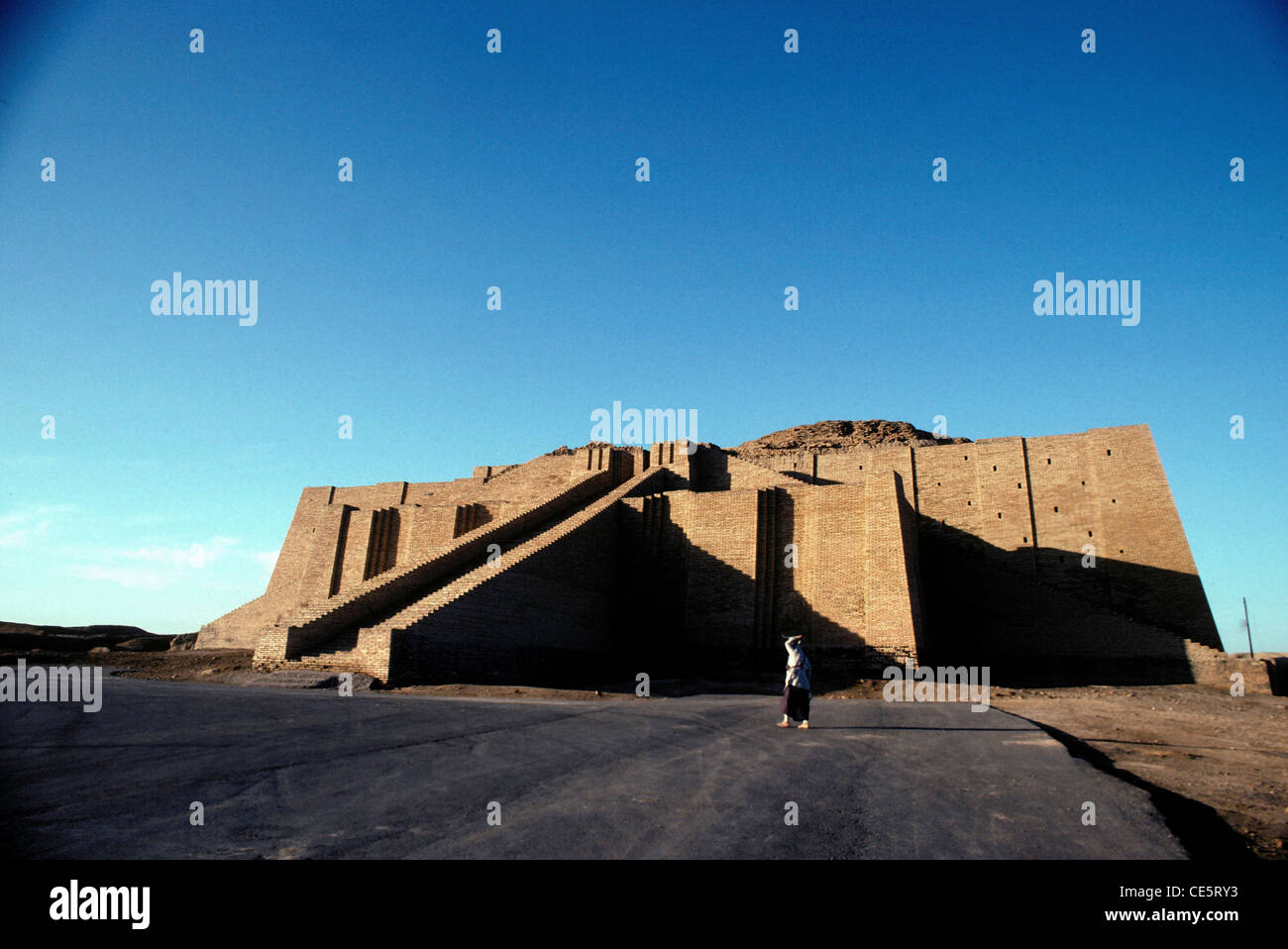 Ziggurat Of Ur High Resolution Stock Photography and Images - Alamy