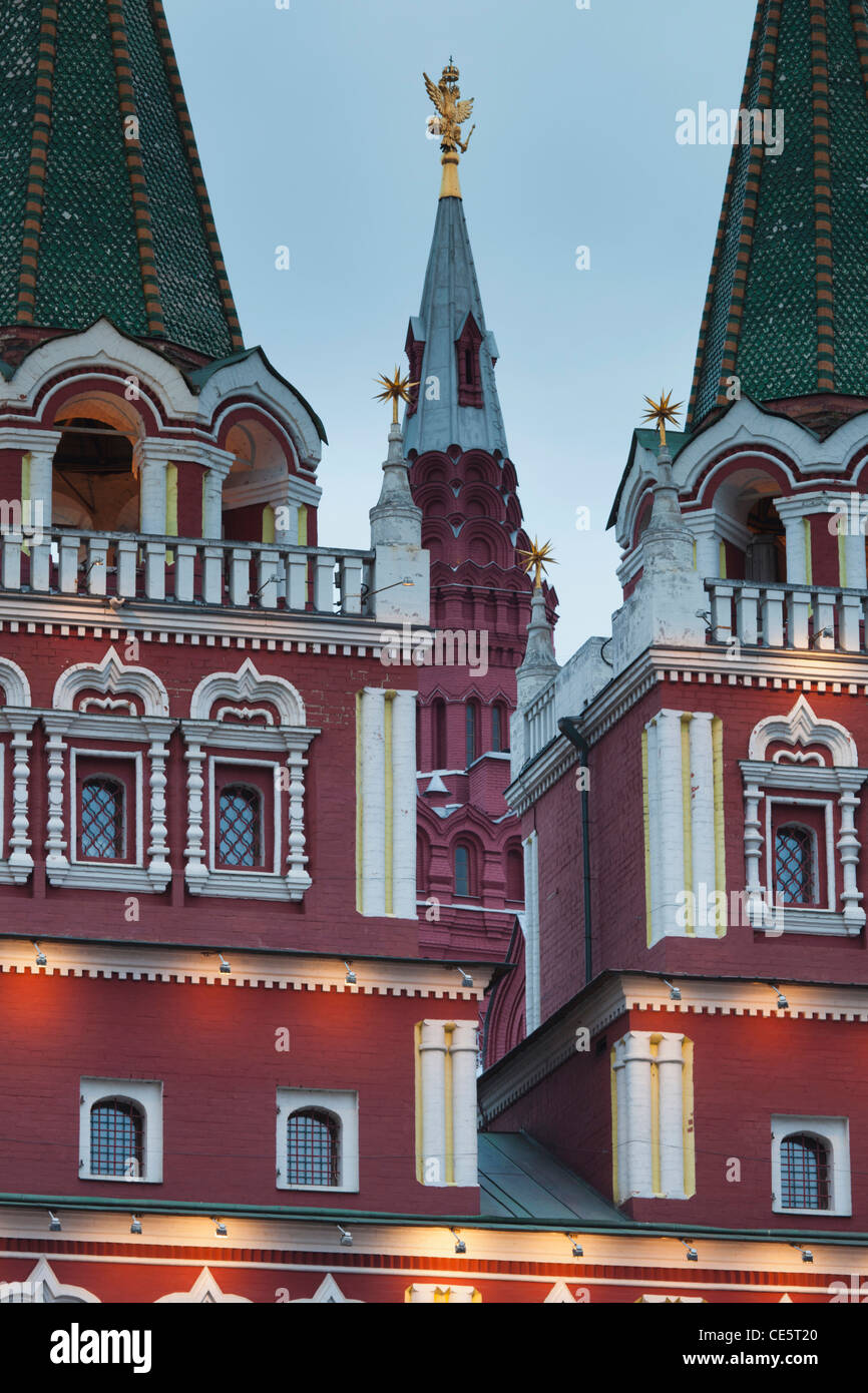Russia, Moscow Oblast, Moscow, Red Square, Resurrection Gate, dusk ...