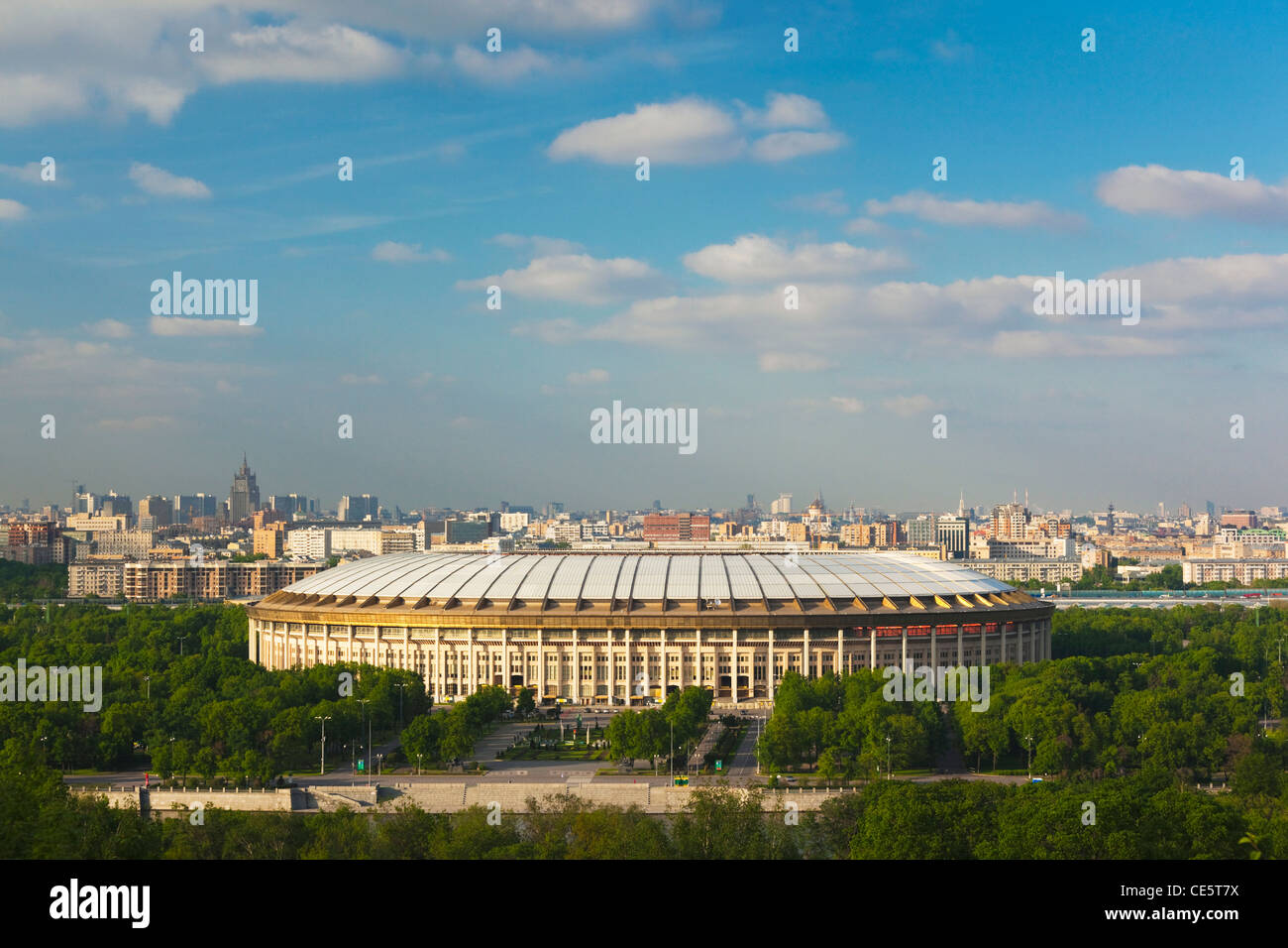 Russia, Moscow Oblast, Moscow, Sparrow Hills-area, elevated city view ...
