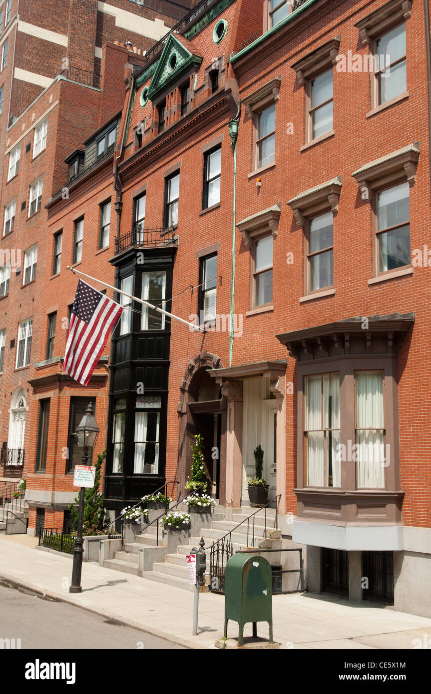 Red brick beacon hill residential house facade hi-res stock photography ...