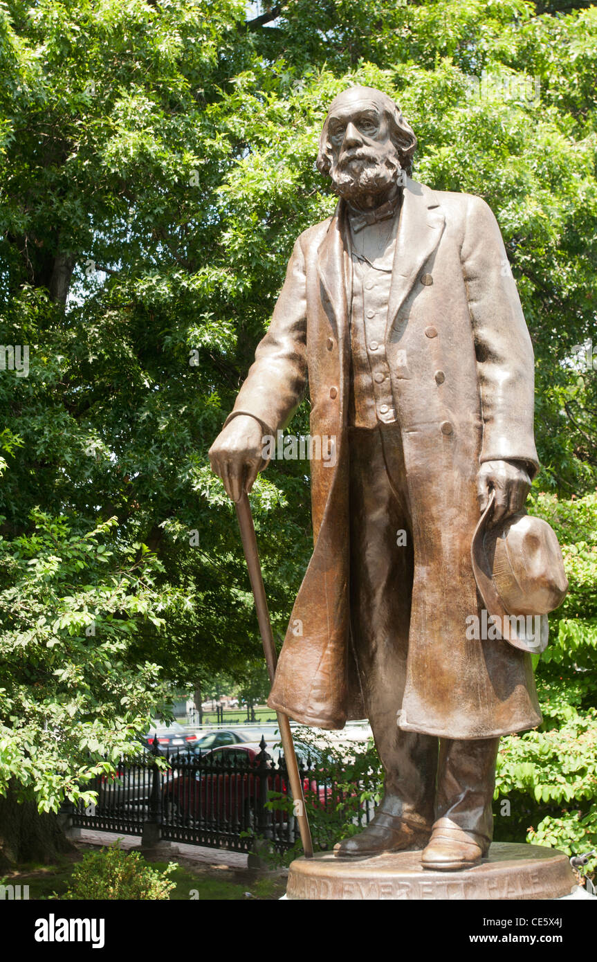 Edward everett hale statue hi-res stock photography and images - Alamy