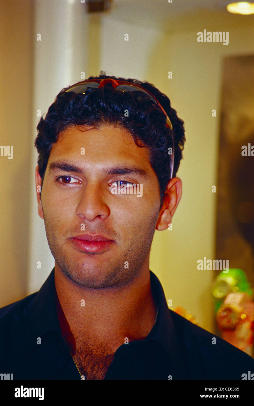 Yuvraj singh indian cricket player hi-res stock photography and images ...