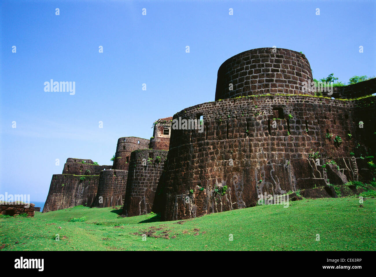 Vijaydurg fort ; Viziadurg fort ; Fort Vijaydurga ; Sindhudurga ...