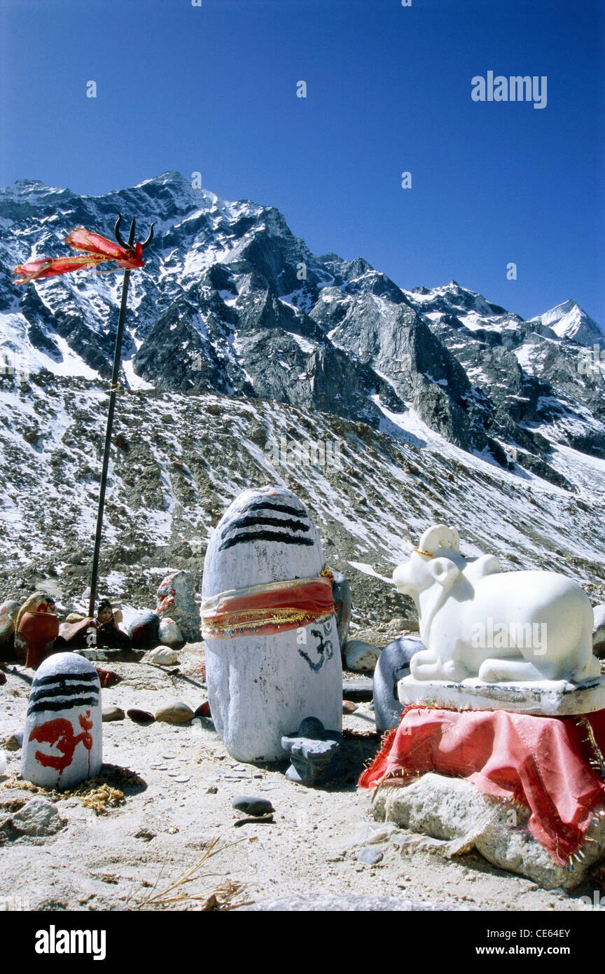 Shiva temple shivalinga and nandi ; Gangotri ; Greater Himalayan Range ...