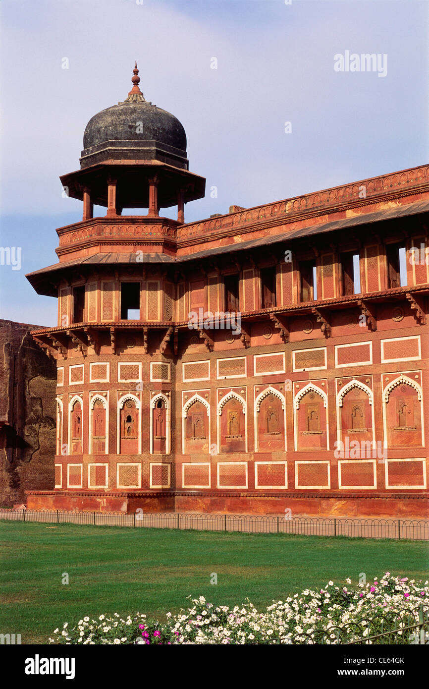Jahangir Palace ; Jehangir Mahal ; Jahangiri Mahal ; In Agra Fort ...