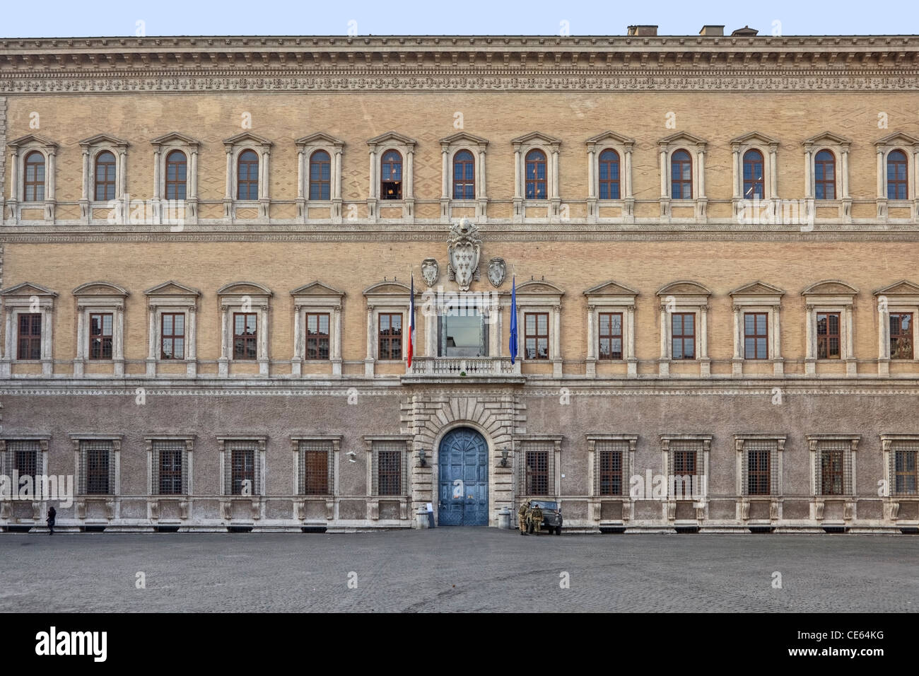 Embassy of italy hi-res stock photography and images - Alamy