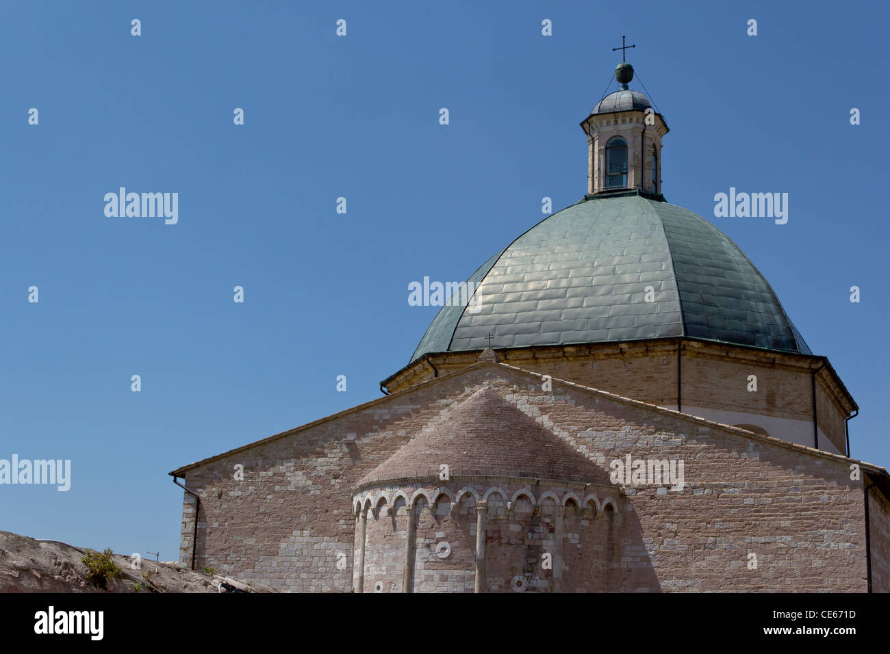 Views of the Cathedral of Saint Rufino in Assisi, Italy Stock Photo - Alamy