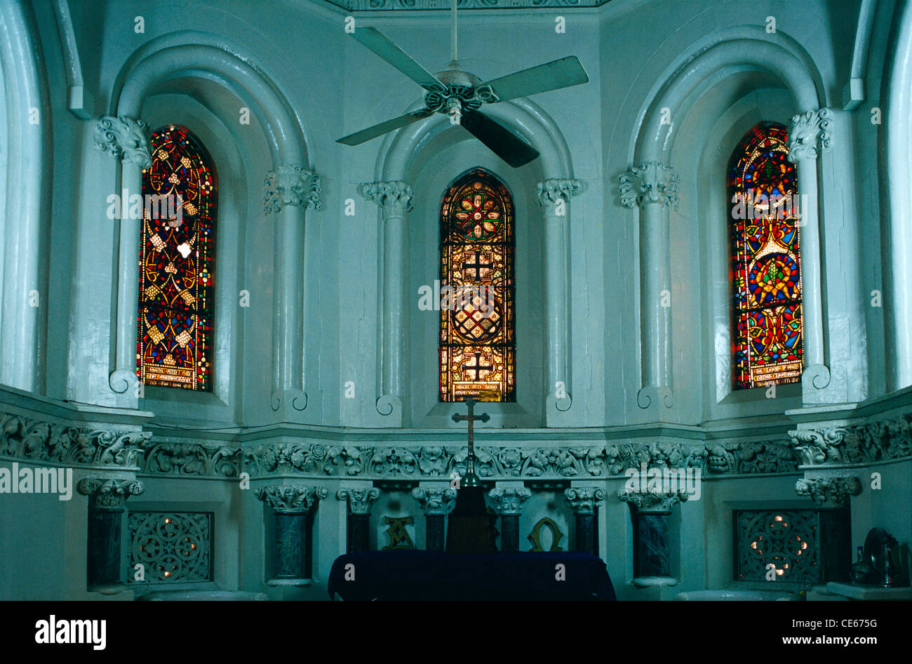 Emmanuel Church stained glass windows ; Emmanuel Mission cathedral ...