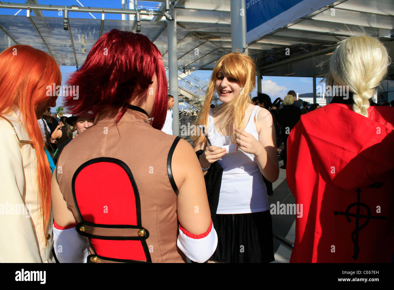 Teenagers Dressed Cartoon Characters High Resolution Stock Photography and Images - Alamy